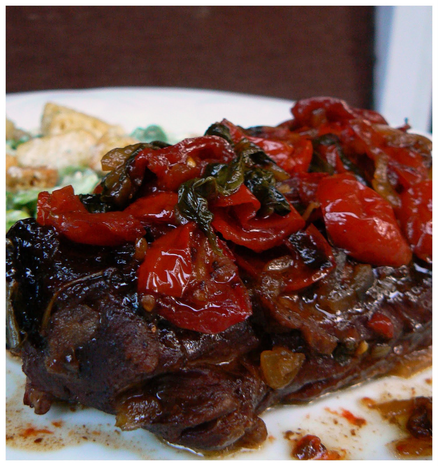 Le palais gourmand: Rôti de palette à la bruschetta