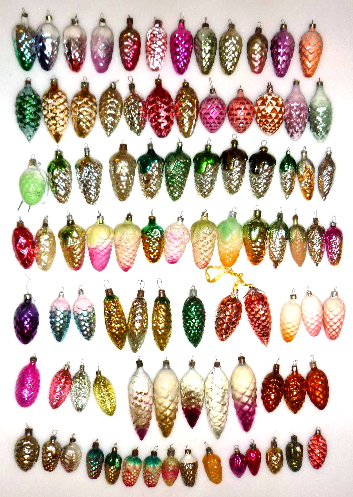 1000+ images about PINE CONE DECORATIONS on Pinterest | Pine cones ...