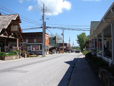 JoyKnitCrochet: Blue Ridge GA: Shopping in Main Street