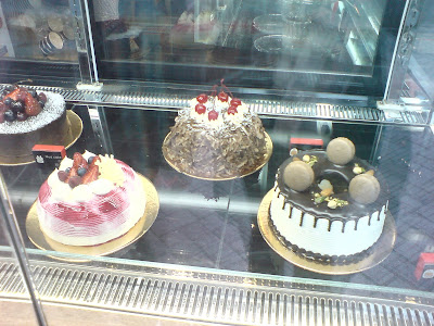 TWO-KG: Hello Happy, Strathfield