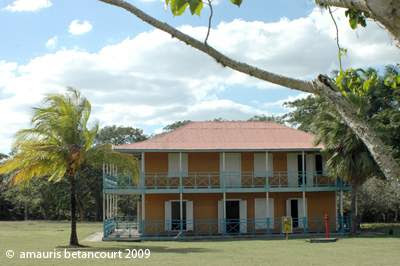 FlashCUBA: FOTOS DESDE HOLGUIN, EN EL ORIENTE DE CUBA.: Museo Conjunto ...
