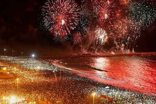 TURISMO: VOANDO ALTO: 10 MELHORES REVEILLONS DO BRASIL