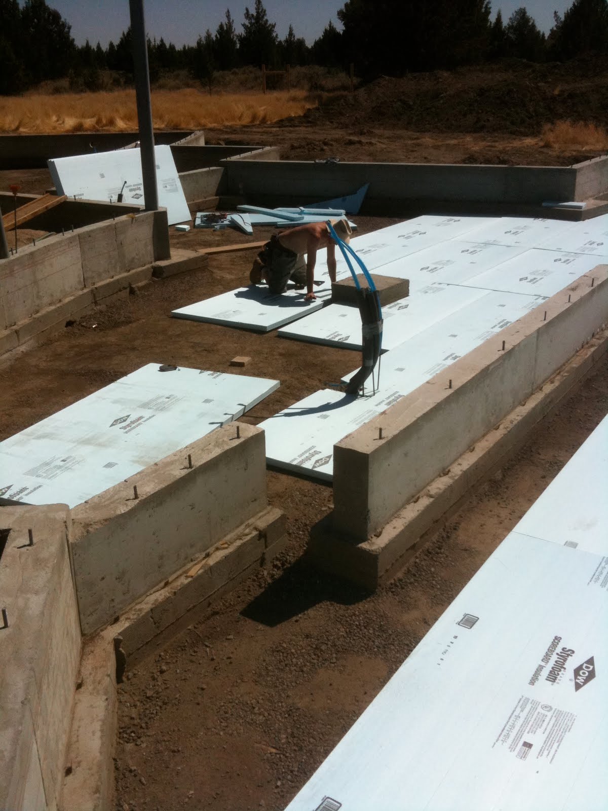 Roundup Ranch: Aug 19: Stem Wall Poured, Forms Stripped & High Mass ...