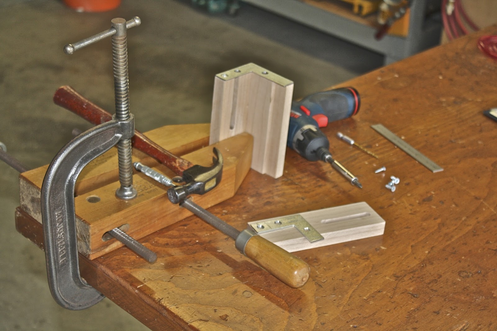 Alexander Woodworks: Box Joint Jig