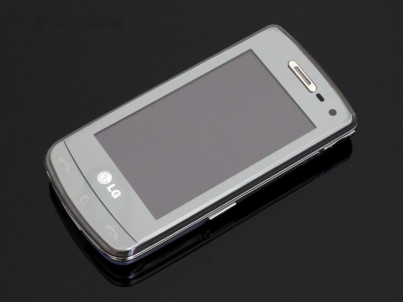 MOBILE-NIK: LG GD900