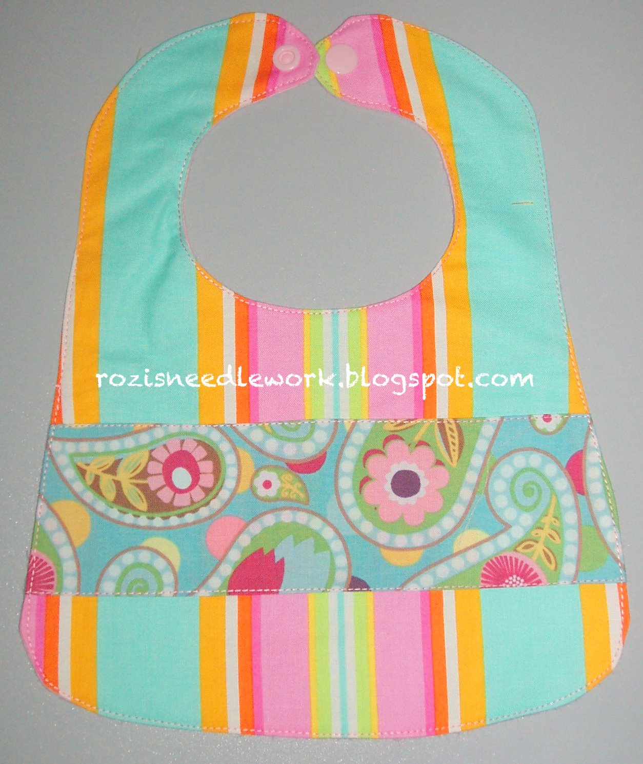 Made by Rozi Rahman: Designer Baby Bibs
