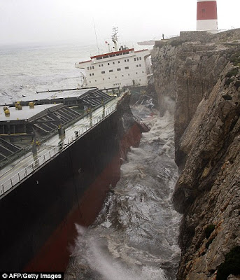 Shipping industry crashes into the rocks