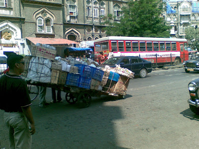Mumbai Mania!!: Hathgadi's Of Mumbai!! (handcarts)