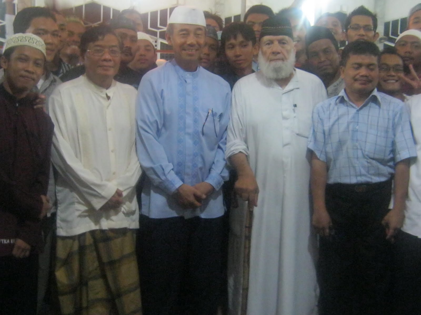 Syeh Prof. Dr. Muhammad Mahmud Shiyam Bersilaturahim ke Masjid Al-Wasi ...