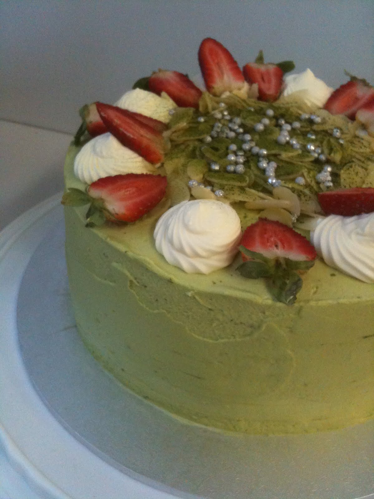 Mama Bea Green Tea Matcha Red Bean Cake
