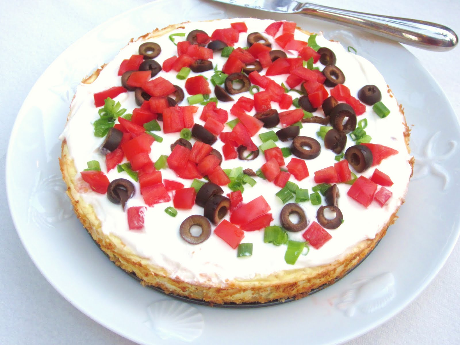 The Glamorous Gourmet: "Siete de Mayo" Party & Firecracker Chile Cheese Pie