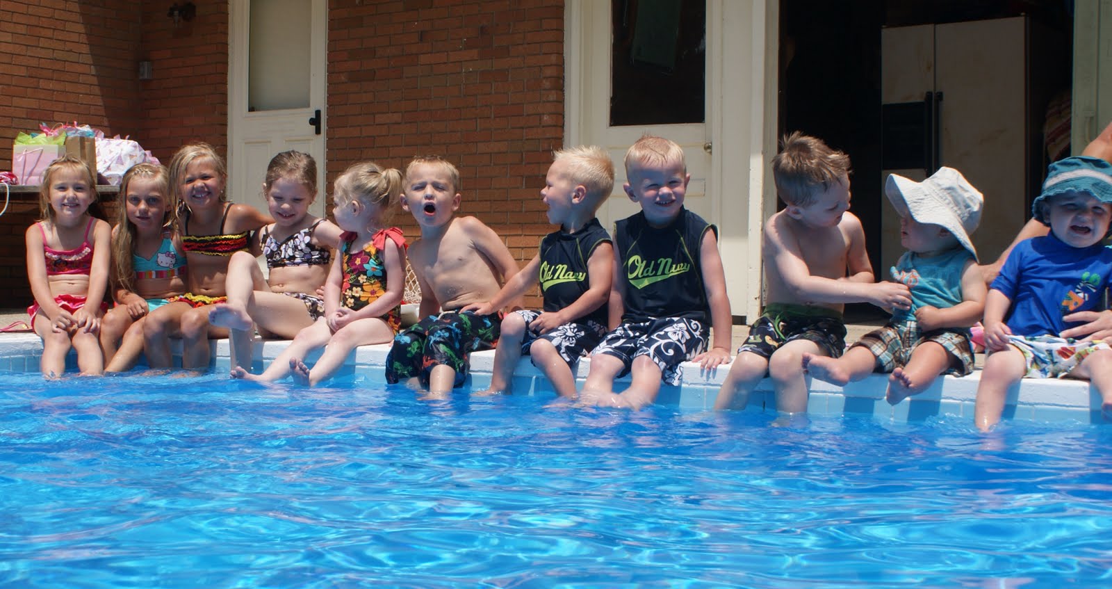 The Rotman Family: Princess Pool Party