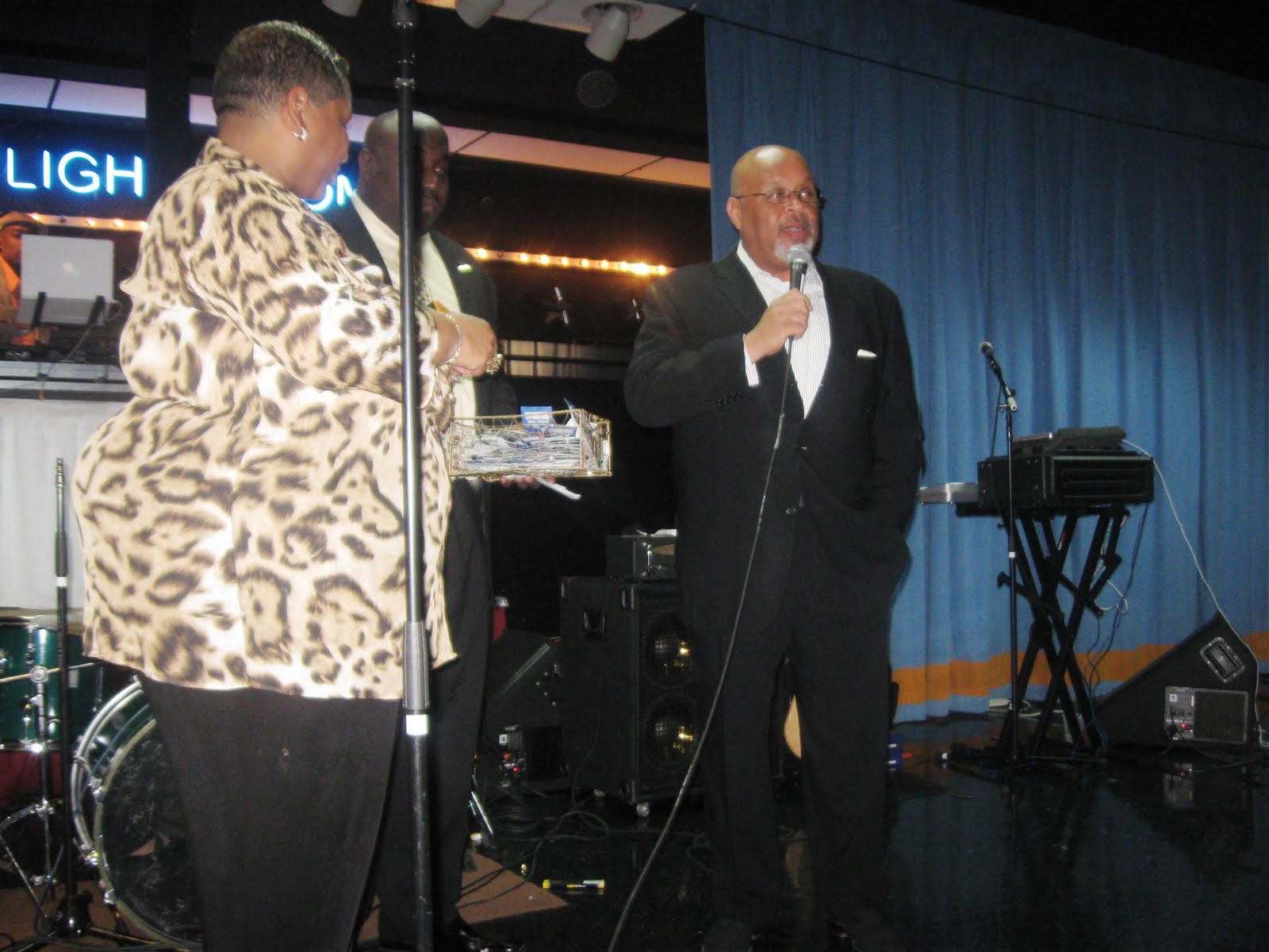 OUTTOWN: OUT 927--9th ANNUAL PLATINUM X-MAS NETWORKING SYMPOSIUM PARTY ...