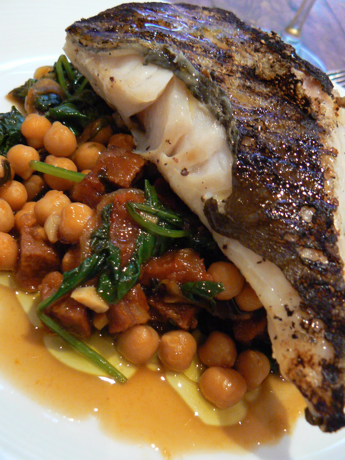 Lou Loves Food !: Dinner: Cod with Chickpeas and Chorizo