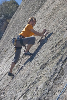 Hola a todos todas: Escuela de escalada en Uleca