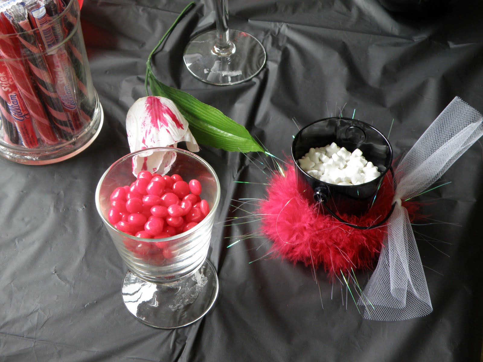 My Frugal Family: A Twilight Party: Candy Buffet!