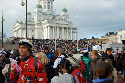 MAISEMAA, RAKENNUSTA, RUOKAA: hyvää Vappua!