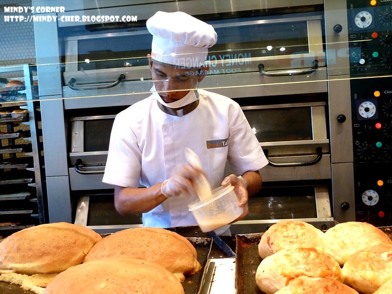 Mindy's Corner: BreadTalk @ Discovery Mall Centro, Bali