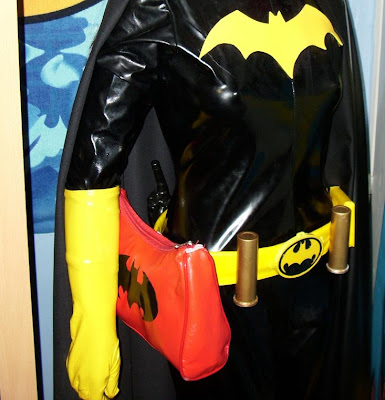 BATGIRL: EL BAT-CINTURON ..un cinturon que no pasa de moda