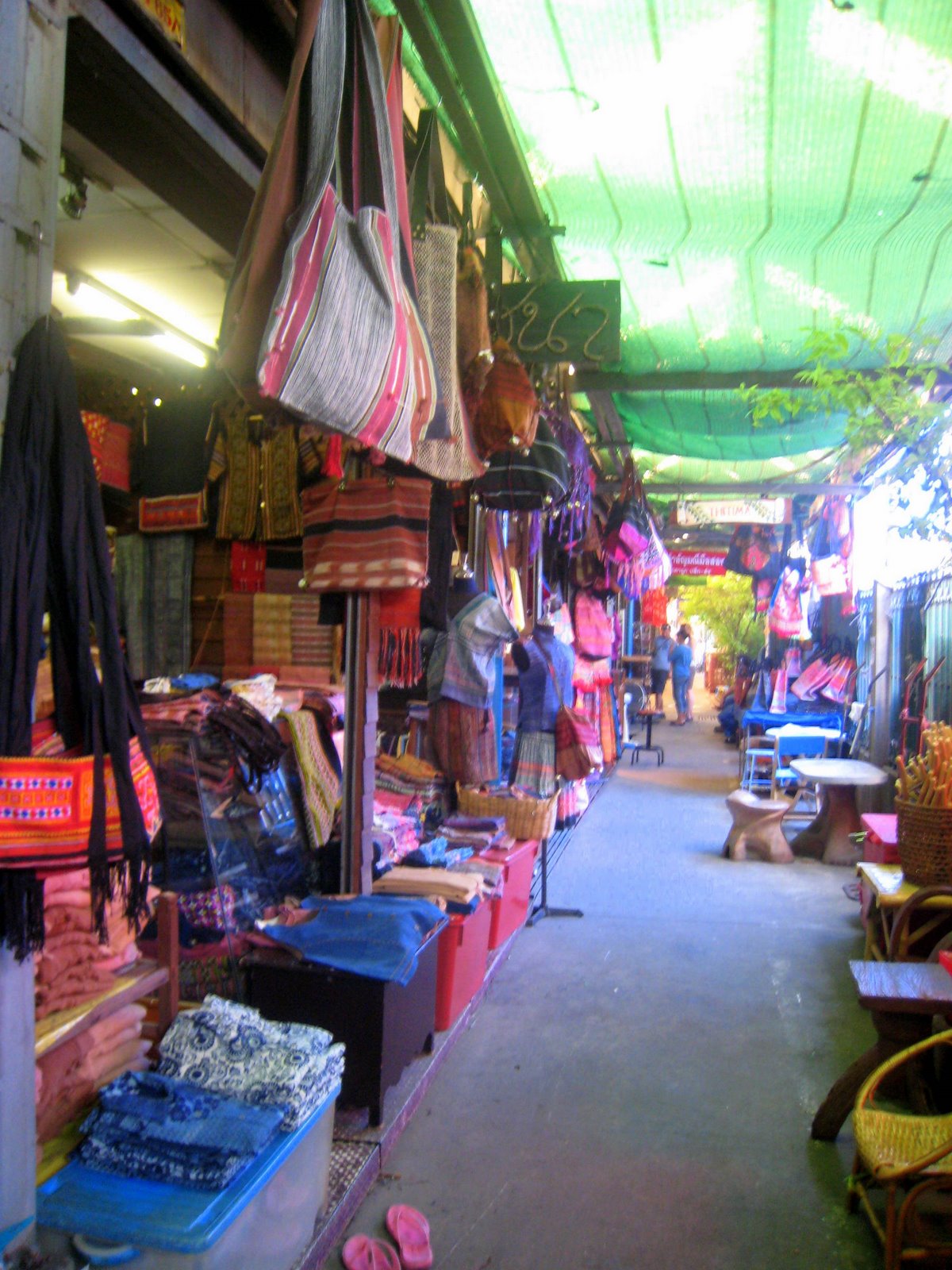 bangkok red light district | LOCAL COLOR