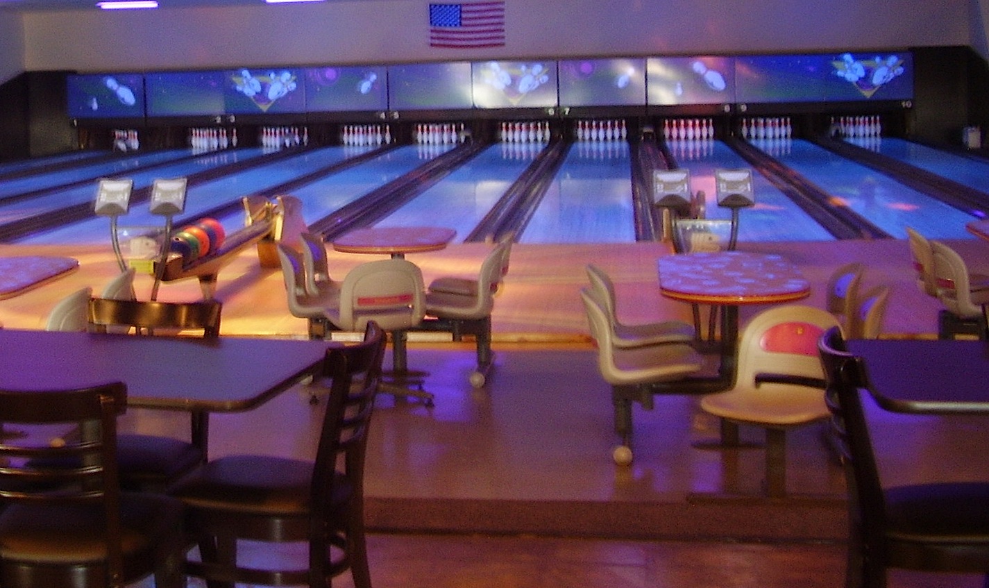 Mid America Live: Renovation puts bowling center in the new millennium...