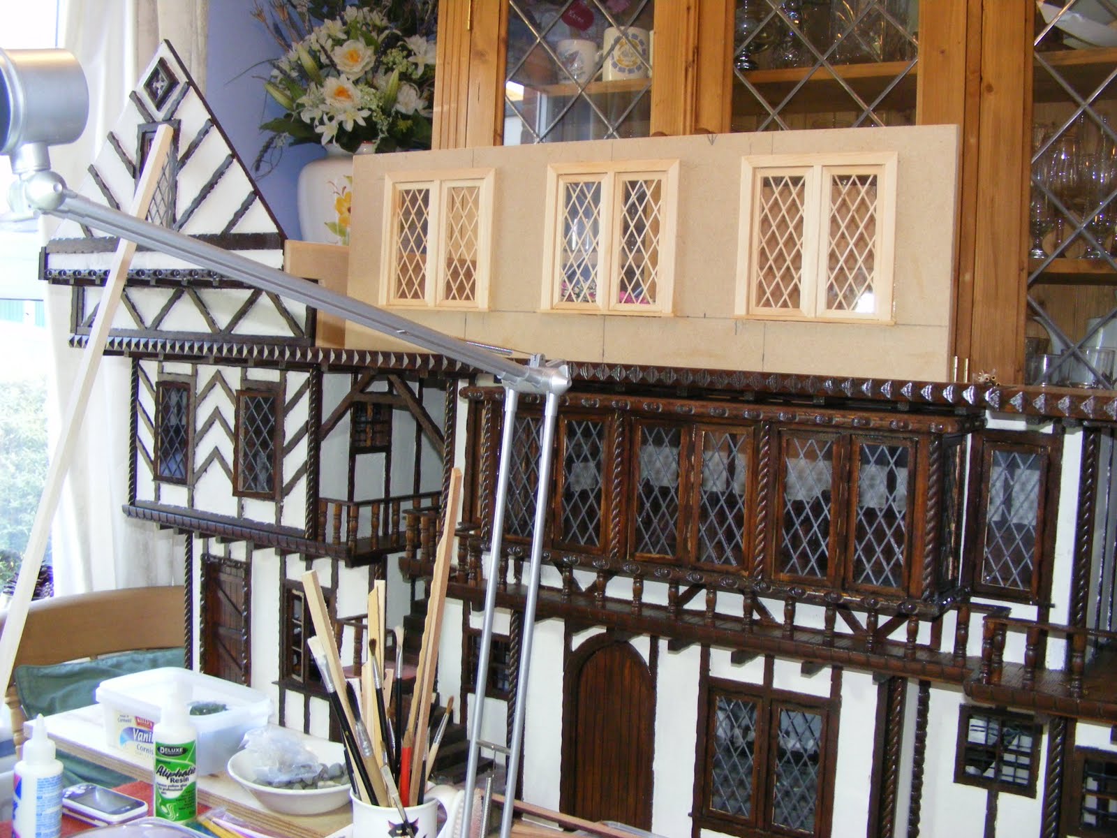 Karen s Tudor Dolls House Main Bedroom Front karen-s-tudor-dolls-house-main-bedroom-front