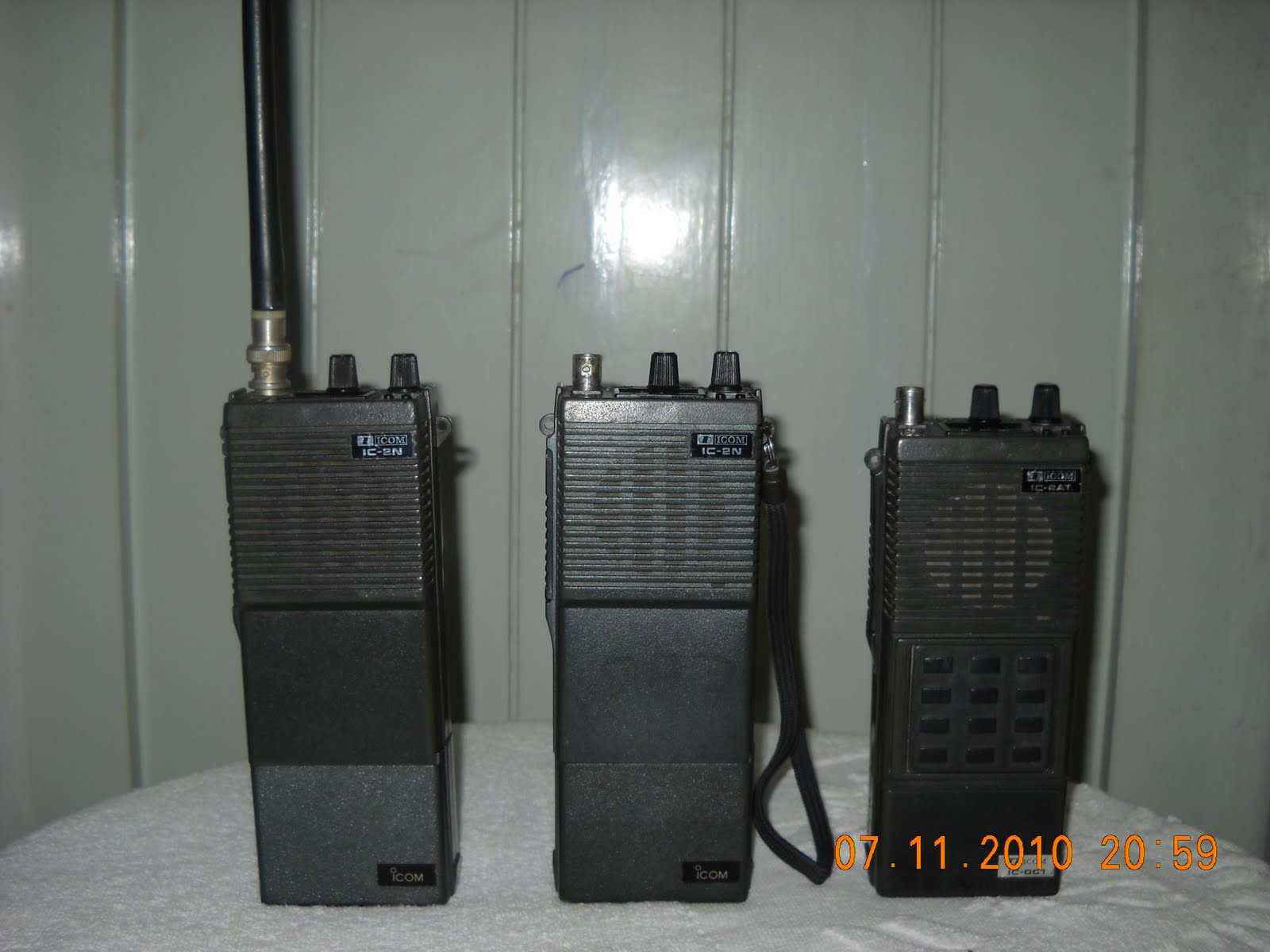 Sinar Agung ( Y C 2 V D I ): HT ICOM IC 2N DAN 2AT ( TINGGAL ICOM 2AT )