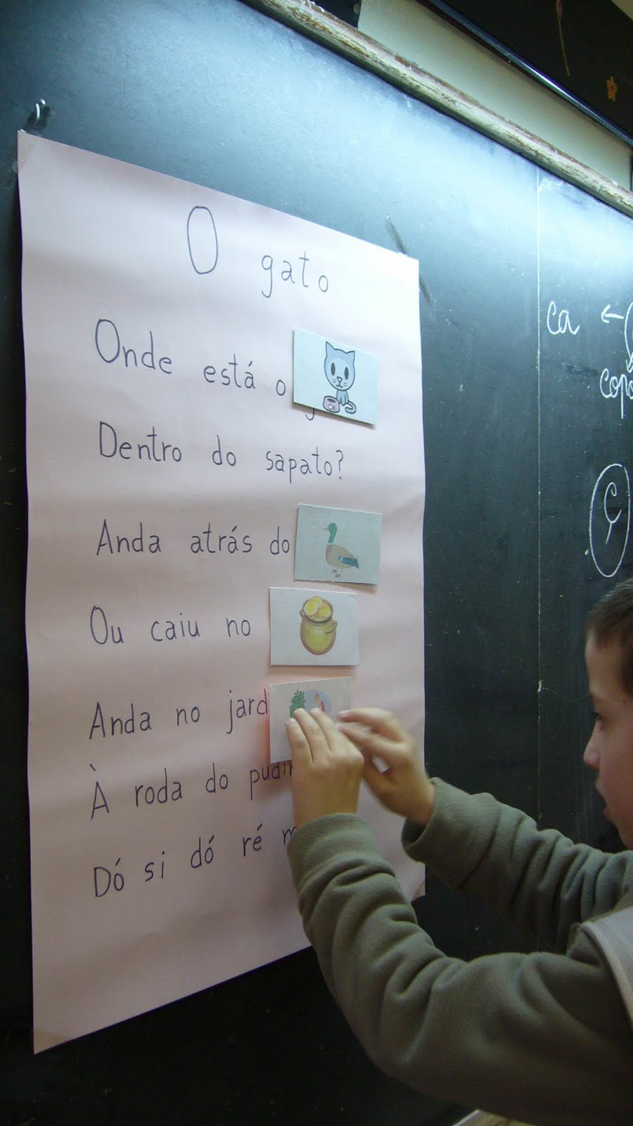 Envolver para Aprender: A lengalenga "O gato"
