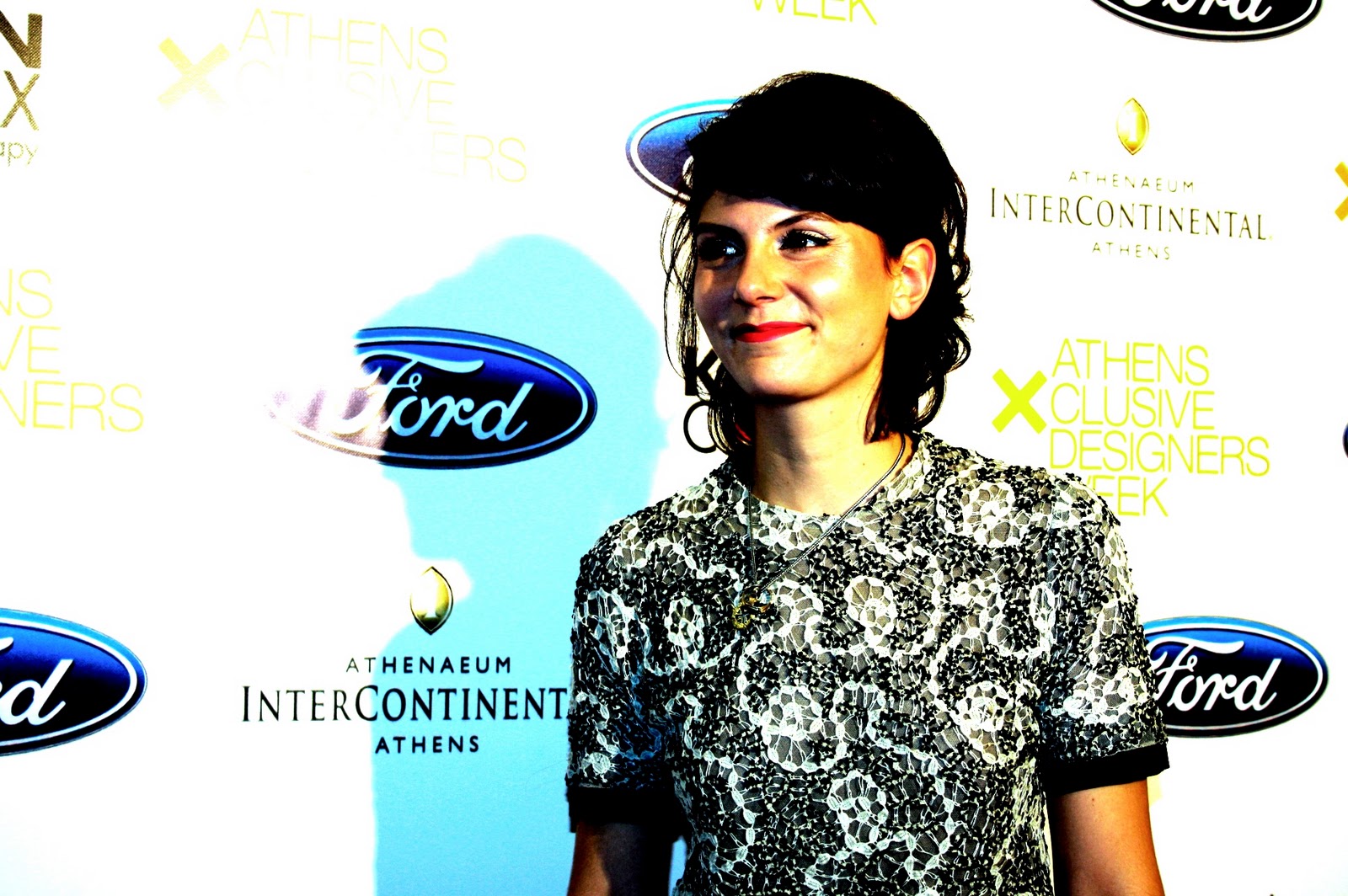 JOANADDICTED: AXDW - THEIA