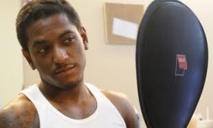 FETTIS 411: R&B singer Lloyd cut his hair for Locks of Love