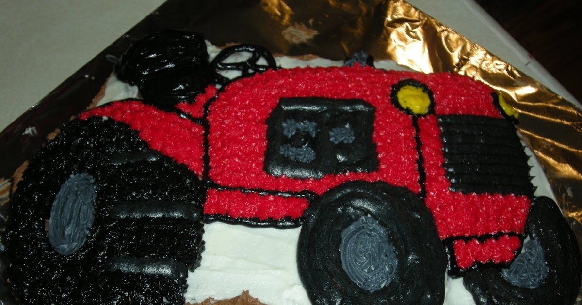 The Bad Girl's Kitchen: Step-By-Step Cake Decorating: Red Tractor