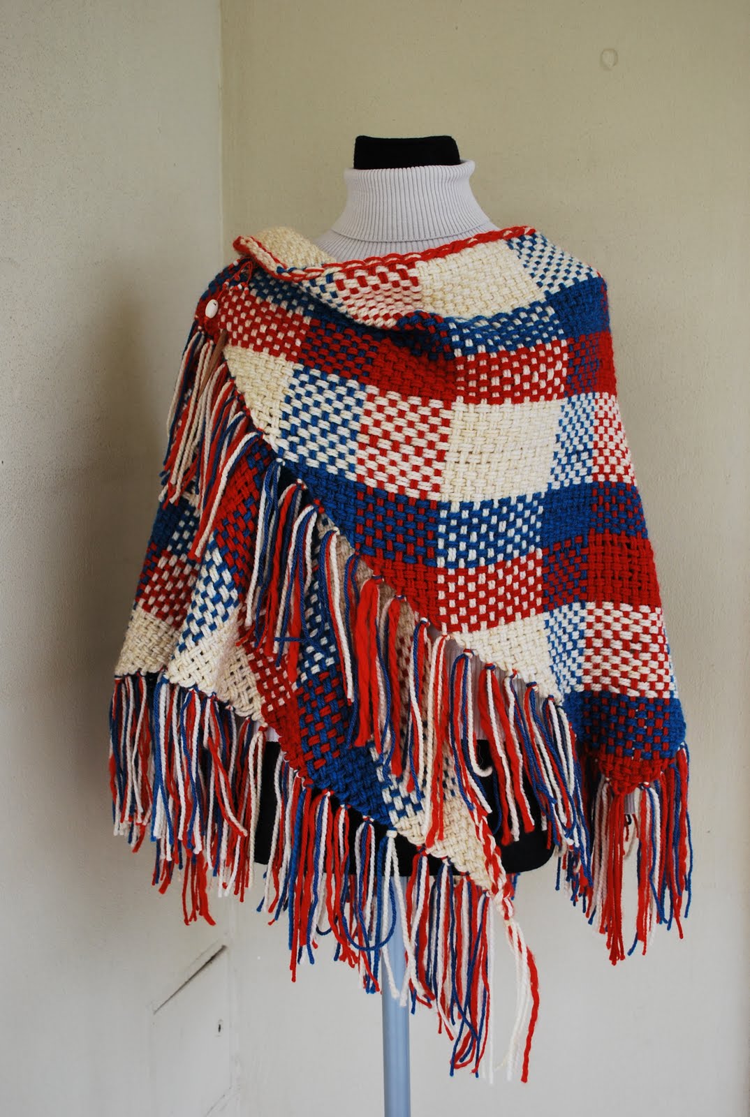 RUANA COLORES FRANCIA / FRENCH COLOURS HAND WEAVED RUANA