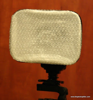 The Photophile: Homemade Flash Diffuser