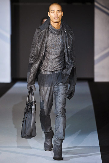 MALE MODEL PAOLO ROLDAN