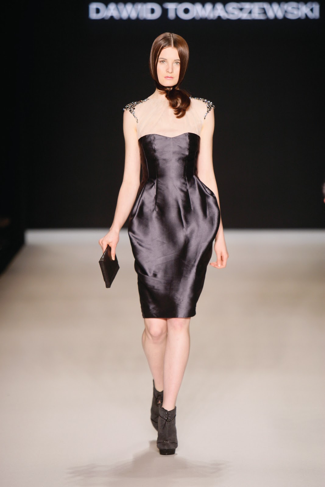 MERCEDES- BENZ BERLIN FASHION WEEK FALL/WINTER 2011/20112