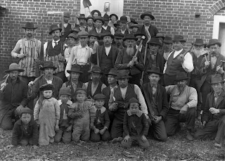 Bev's Antiquing, Schlepping, Schlogging, & Writing Blog Schlog: I Am ...