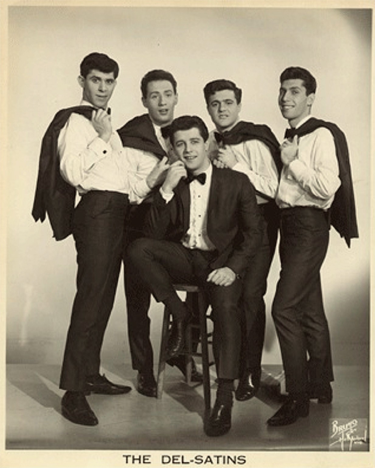 WHITE DOO-WOP COLLECTOR: THE DELL-SATINS aka THE DEL- SATINS