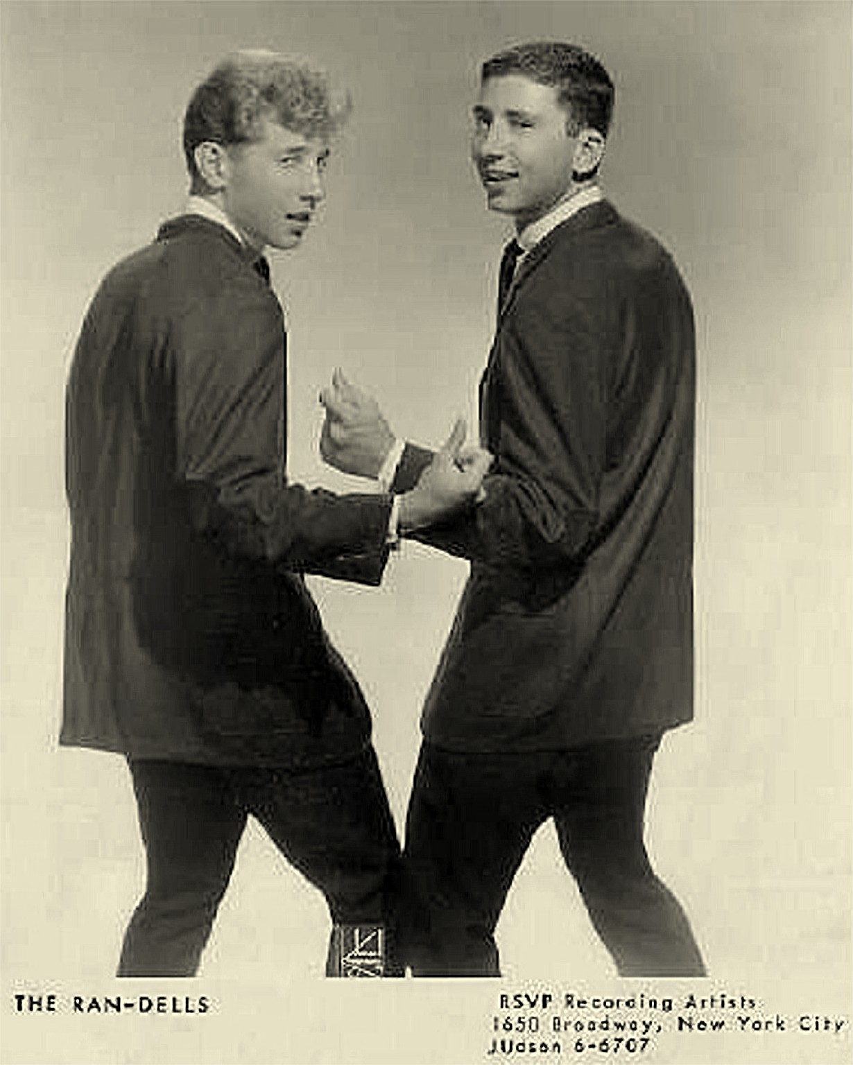 WHITE DOO-WOP COLLECTOR: THE RAN-DELLS_Martian Hop
