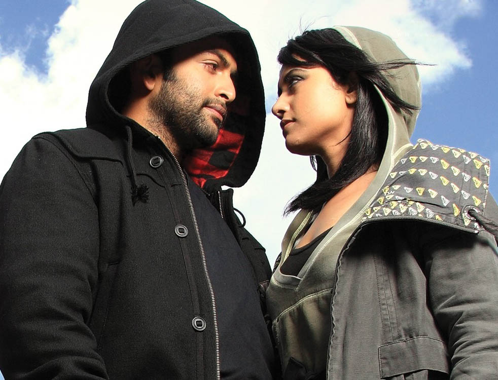 Kollywood movies: AnWar Movie Stills