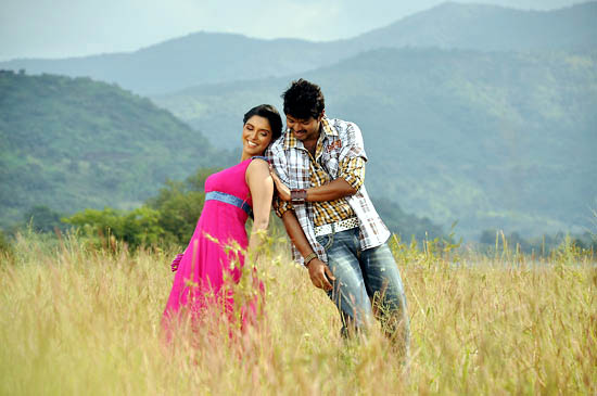 Movie South: Vijay in Kaavalan Movie Gallery