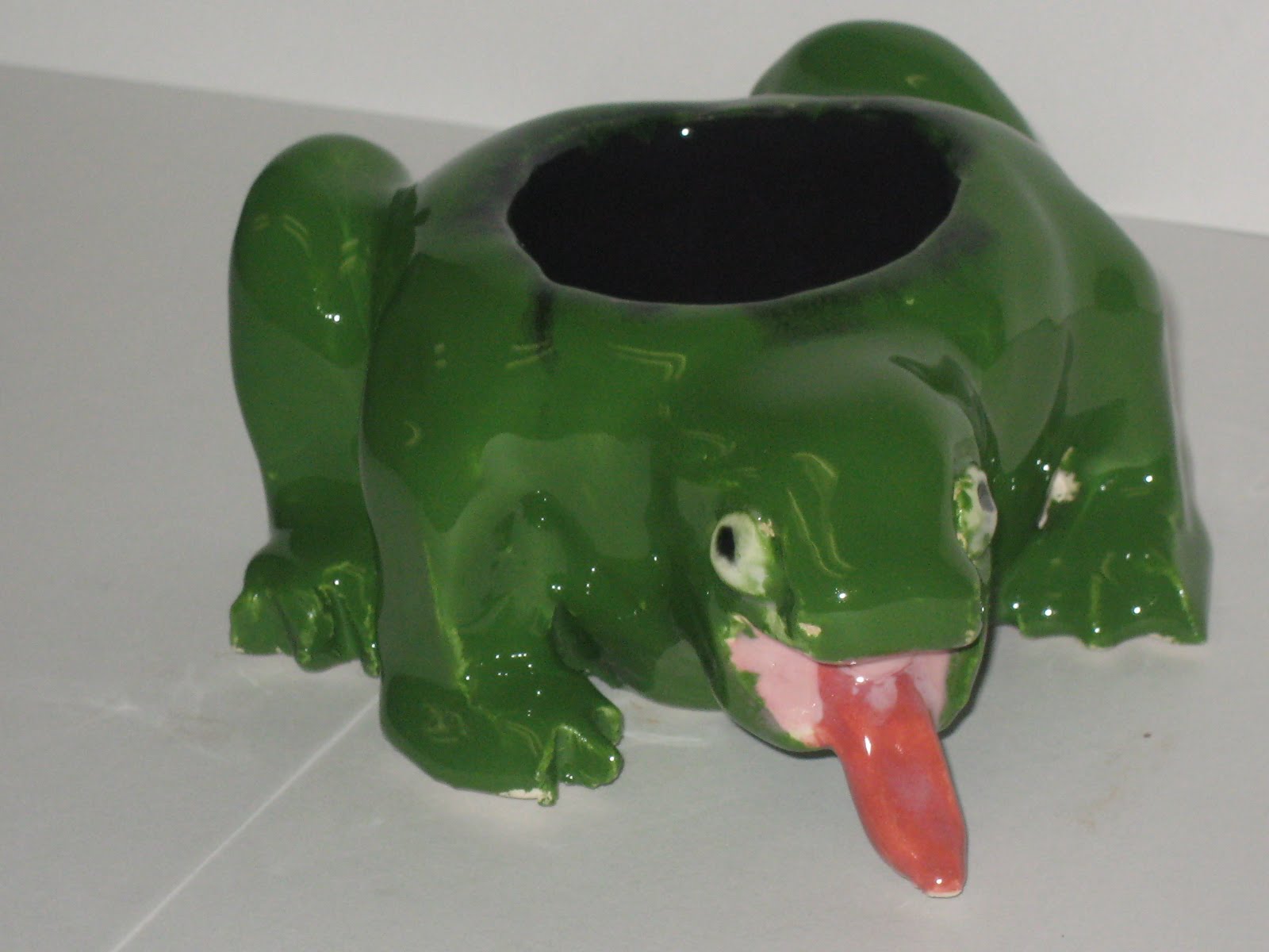 Mrs. Wille's Art Room: Ceramic animal pinch pots