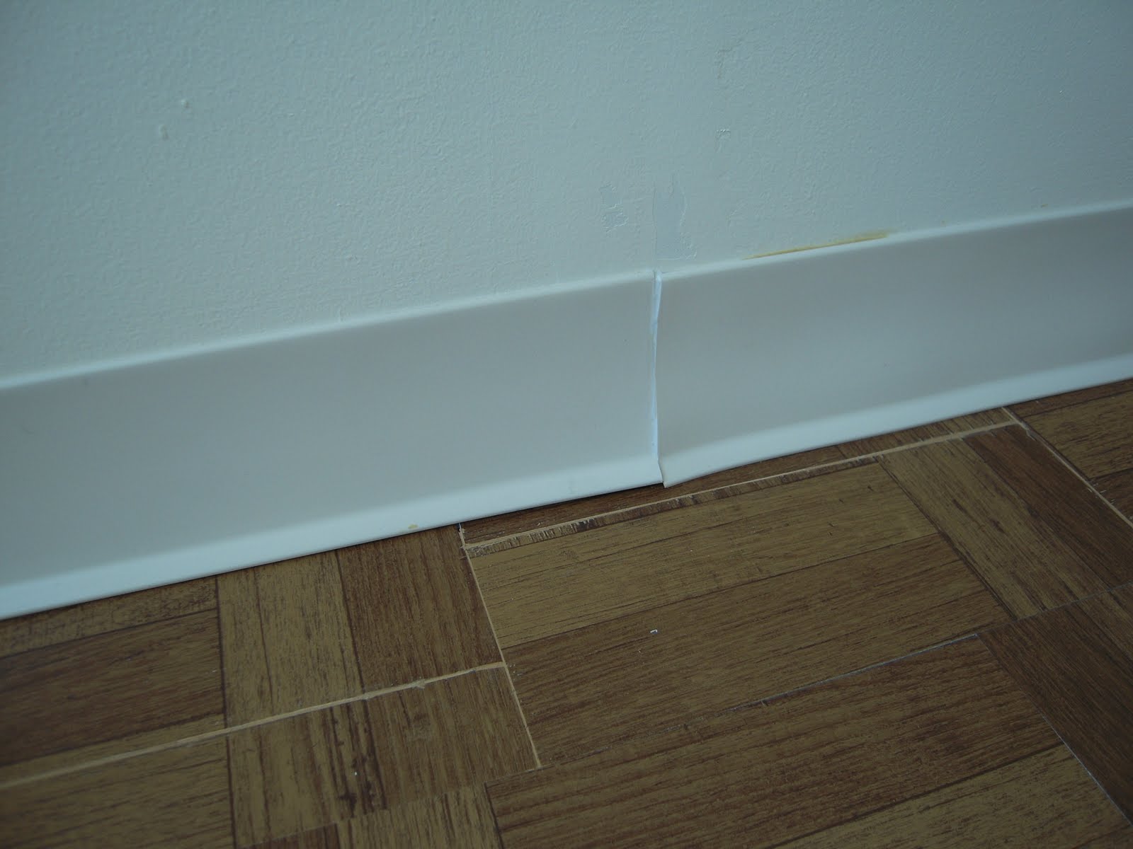 sow's ear: Porch Projects: Cove Wall Base