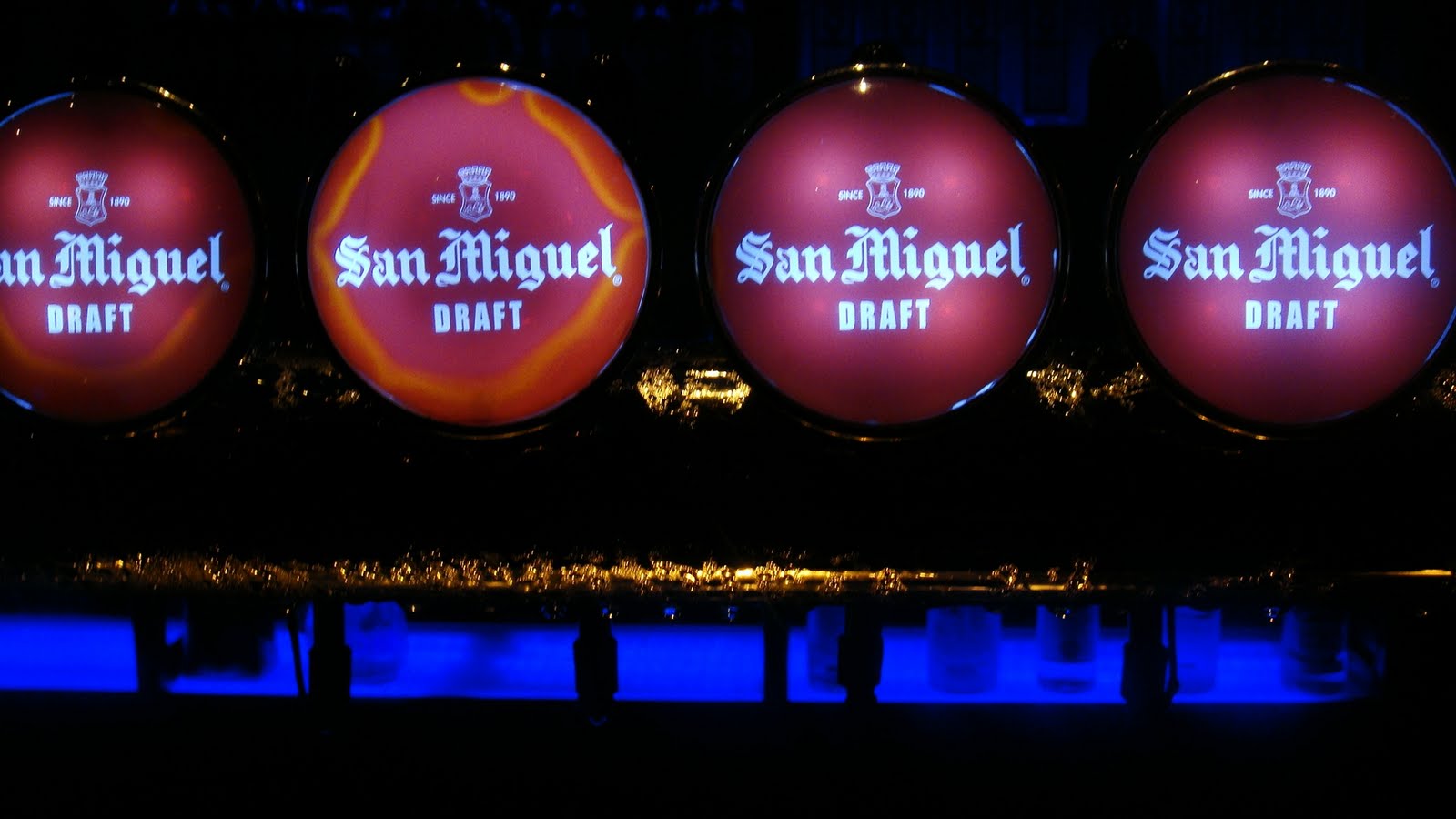 Eat. Drink. Dance. (Repeat!): Do Drink and Dine at Velocity Bar Manila