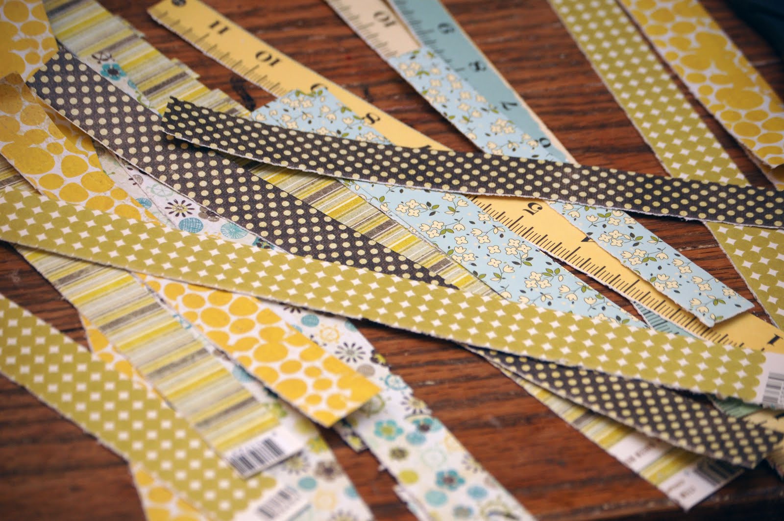 Tips and Techniques: Layered Strip Flower