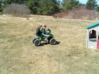 Mainely Kids: Going Commando!!!