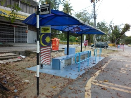 Parti Sosialis Malaysia Semenyih: Bas Stop baru tapi Bas tidak berhenti ...