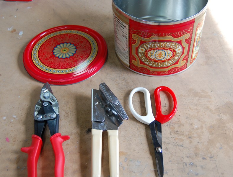 House InsideOut: Tins Charming: Finding My Inner Chicken