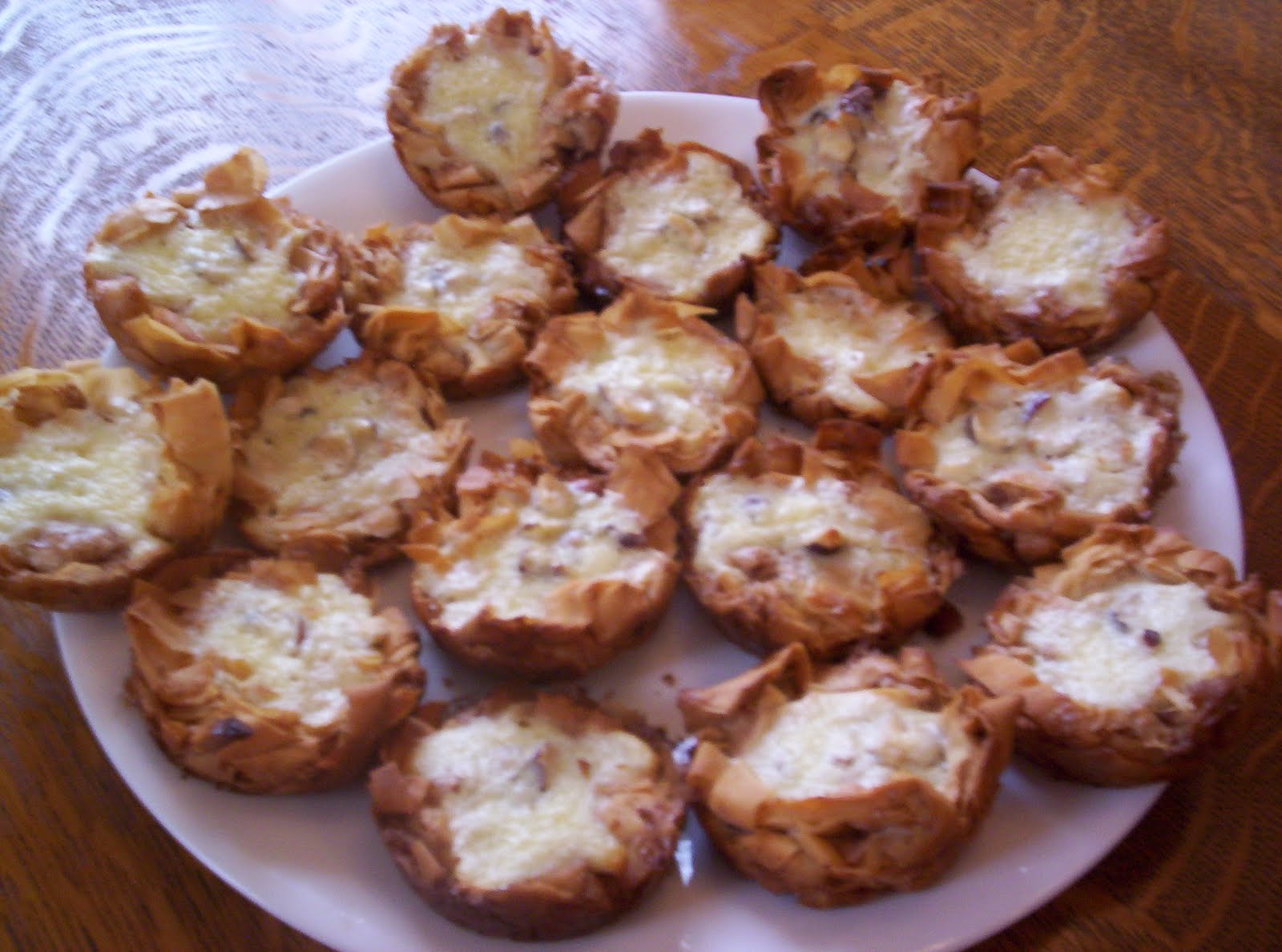 Almost Unschoolers: Cream Cheese Filled Phyllo Dough Robins' Nests