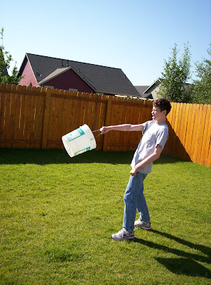 Almost Unschoolers: Newton's Laws and a Bucket of Water