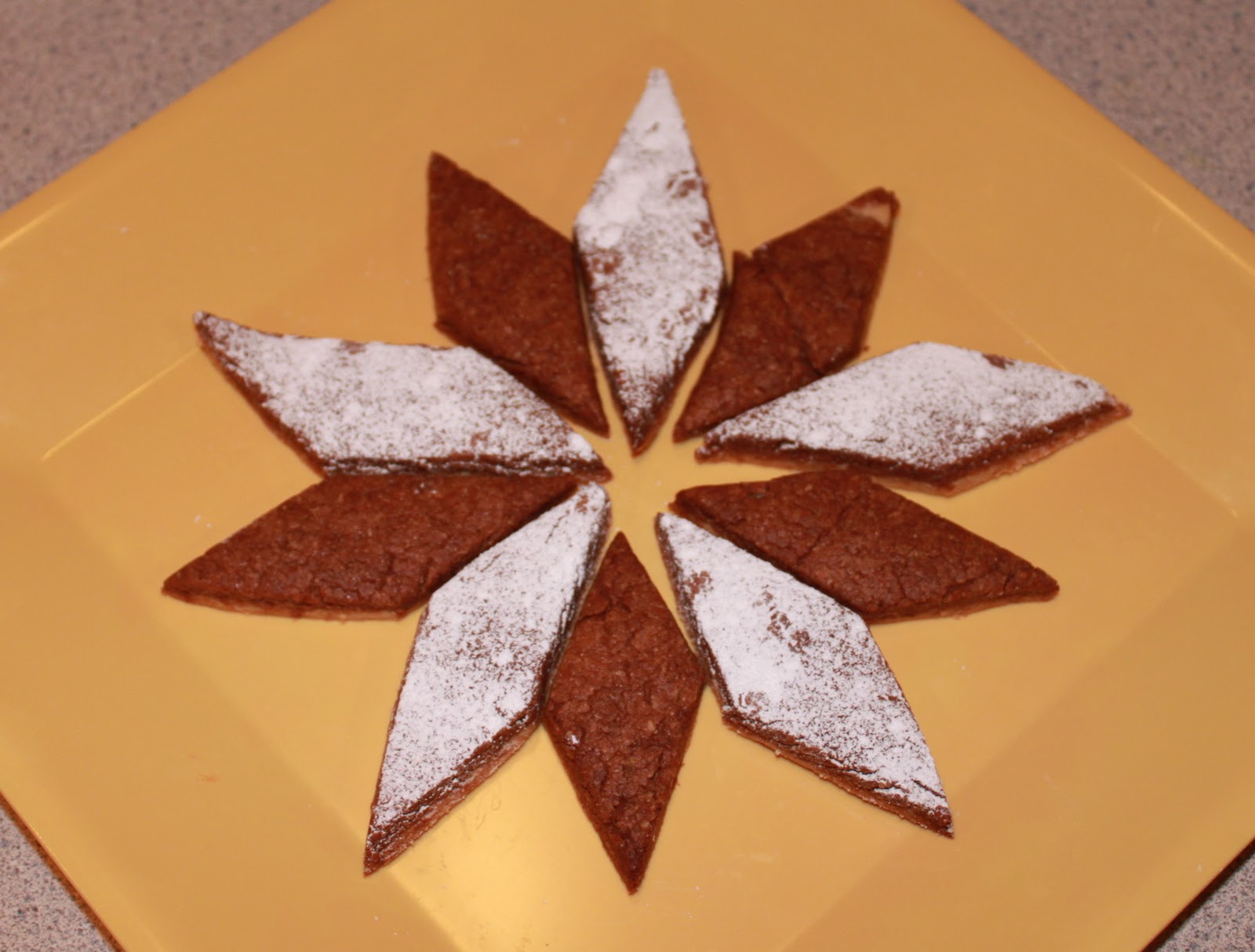 vegannotweird: Chocolate vanilla diamond cookies